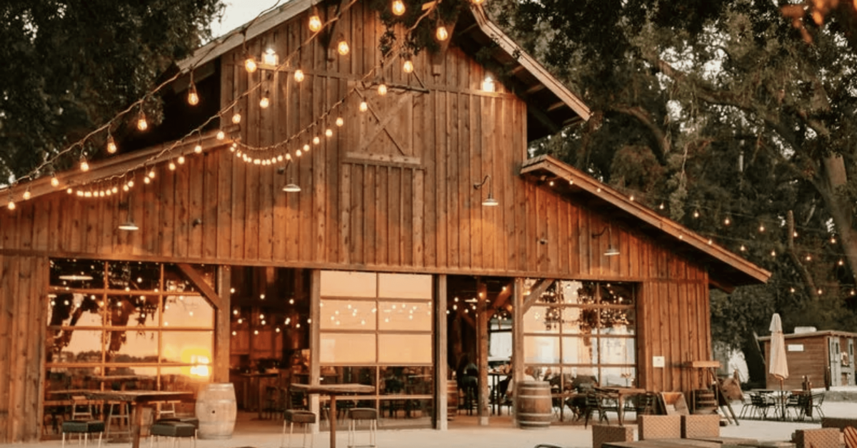 Dog-friendly Heringer Estates Family Vineyards & Winery